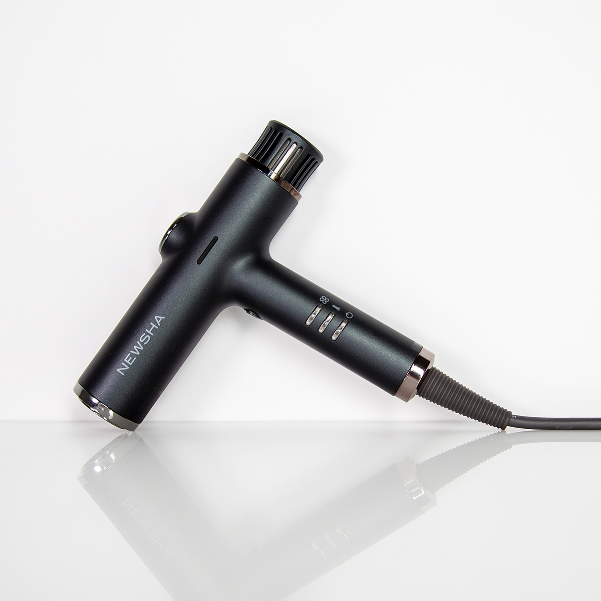 Exklusive Haarpflege- & Stylingprodukte | NEWSHA